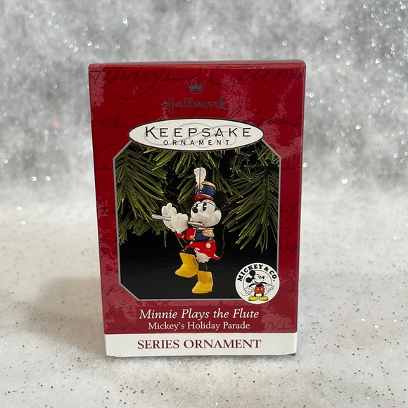 Hallmark | Holiday | Minnie Plays The Flute Mickeys Holiday Parade ...